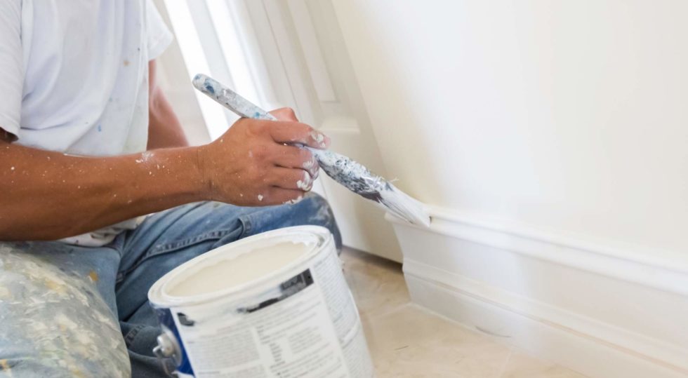 Finishing Touches: Do You Caulk Before or After Painting?